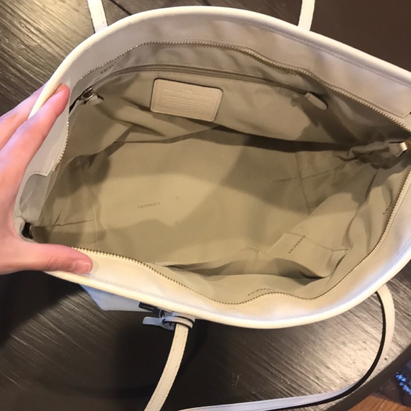 Coach | Bags | Coach Ivory Tote | Poshmark